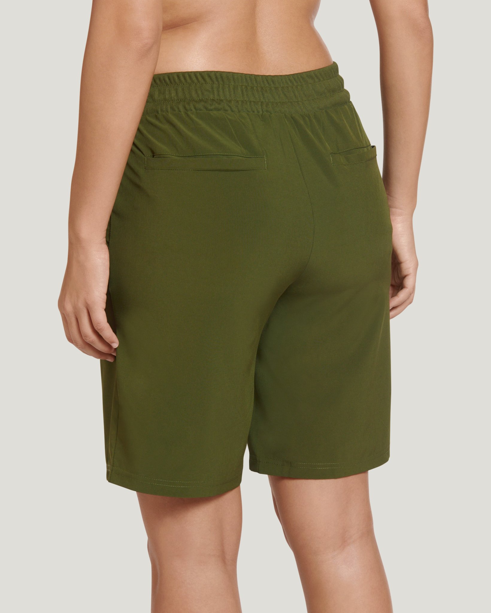 Woven Stretch Bermuda Short